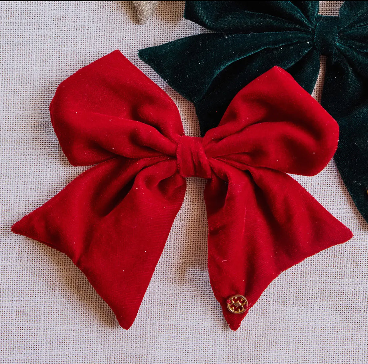 Mary Square Magnetic Fabric Bows – Jonah Brown Boutique