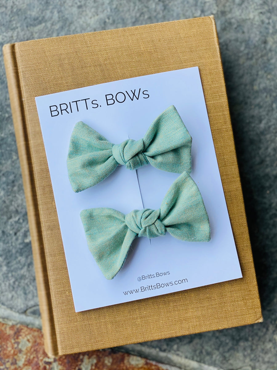 Sage Clip Bow (2 Pack) – Jonah Brown Boutique